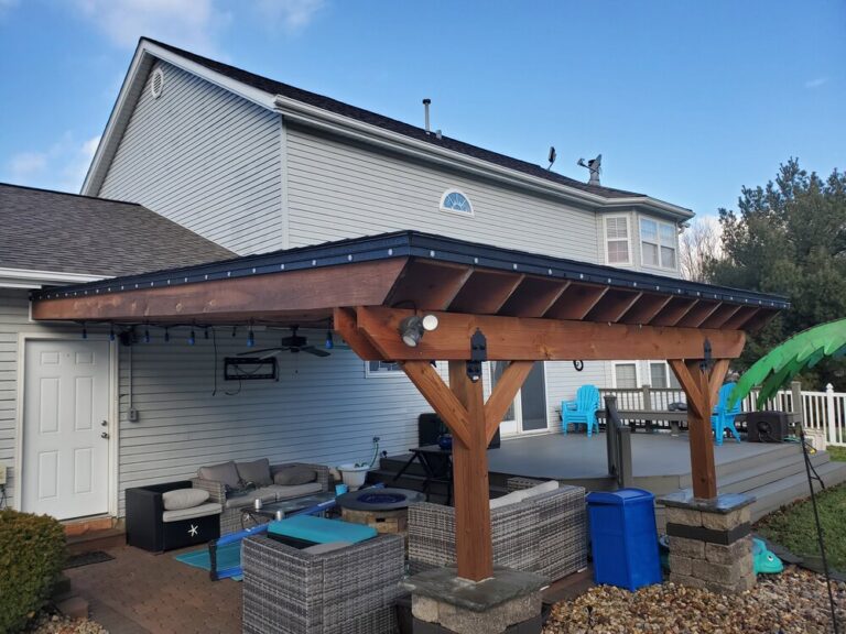 Trimlights Gallery - Pictures Of Permanent LED Lighting On Houses